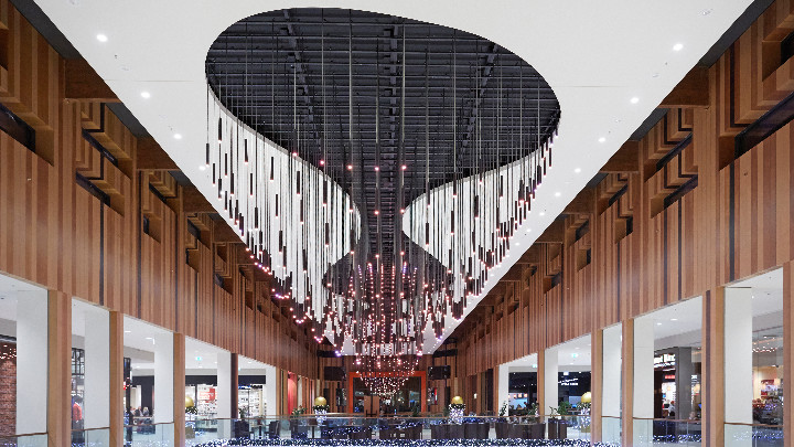 Mall lights- shopping experience | Philips Lighting