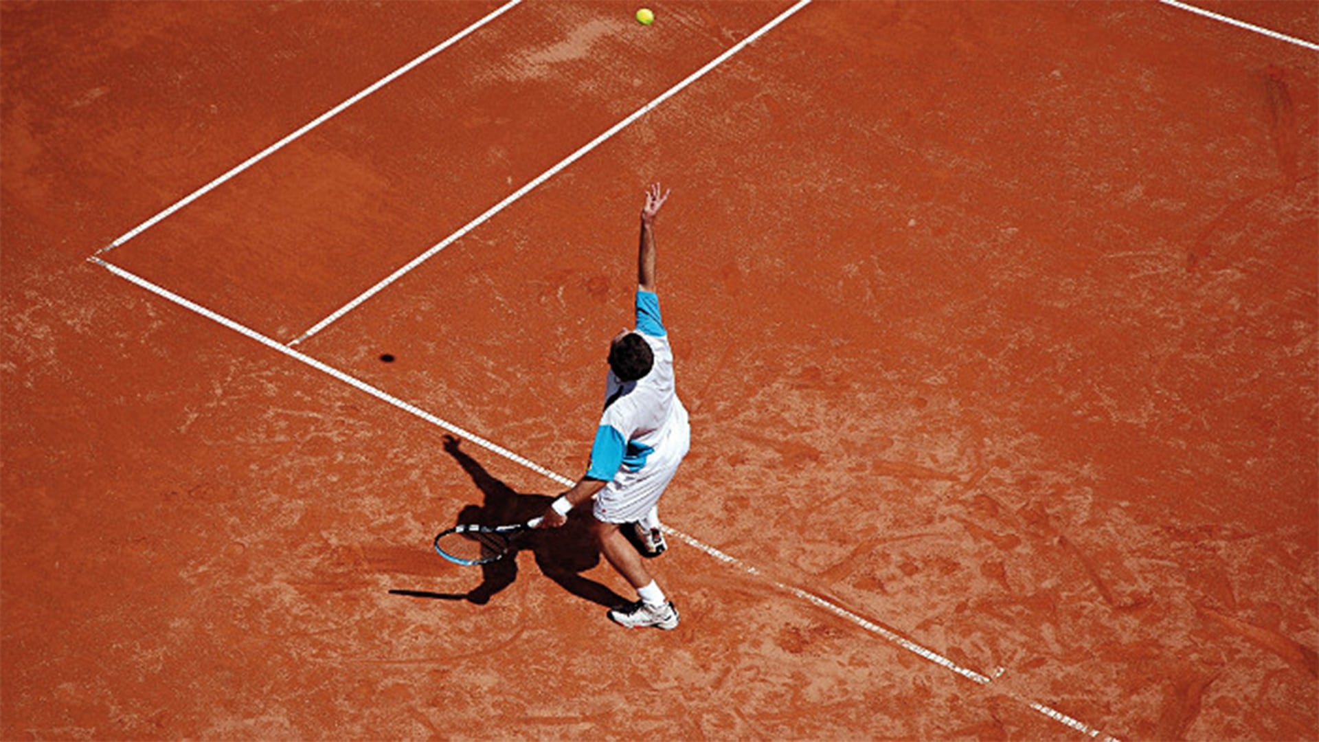 LED-Flutlichter für den Outdoor-Sport | Philips lighting CH